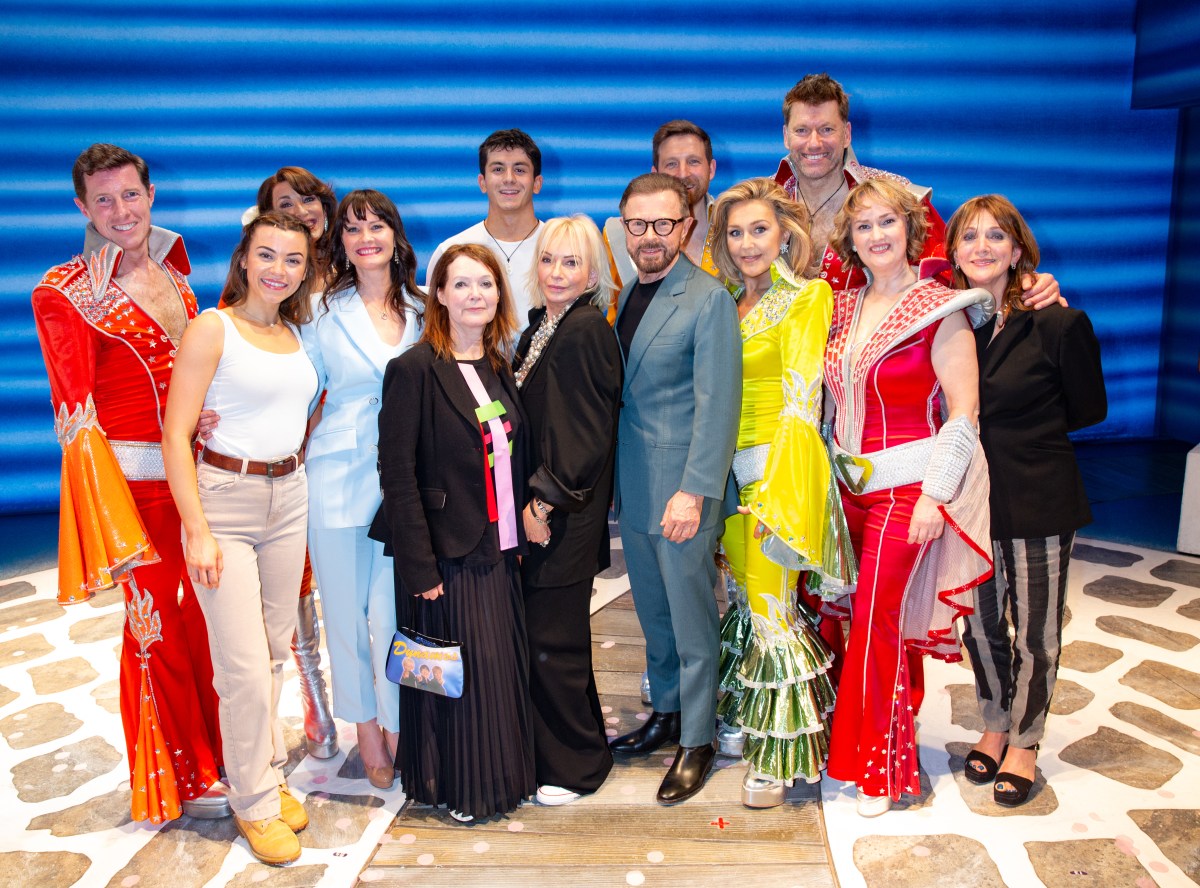 MAMMA MIA! 25th anniversary | London, Novello Theatre – The Prickle